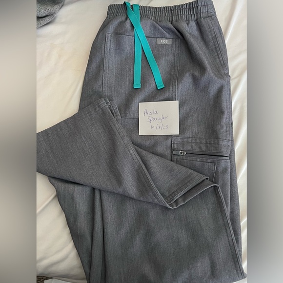 Figs | Other | Figs Graphite Scrunch Band | Poshmark